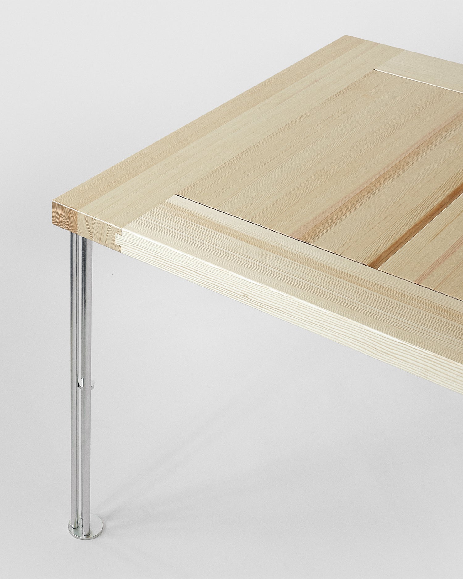 Töreboda Table – Tallum